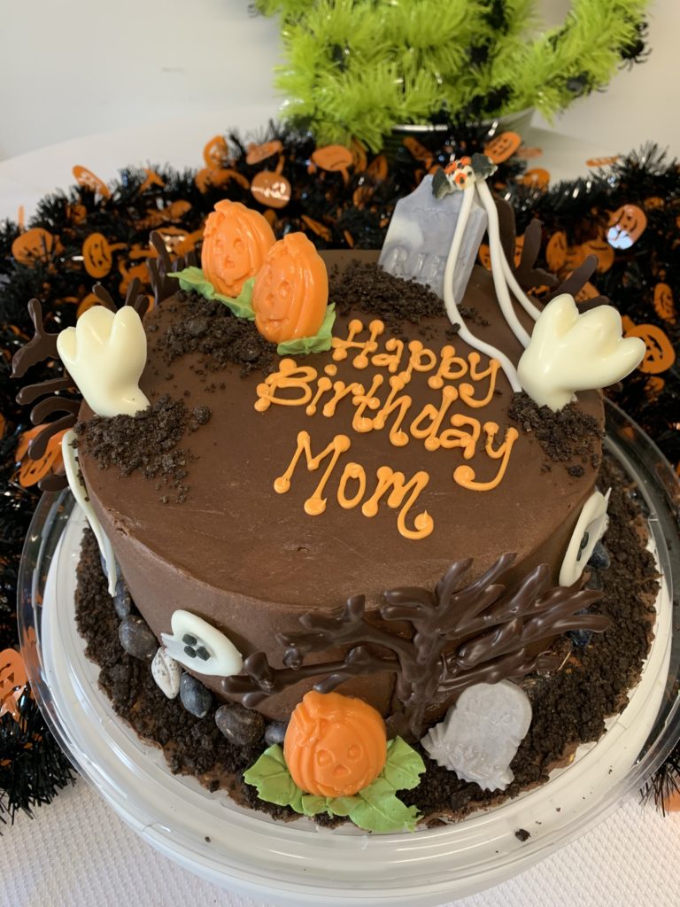 Lehman's Round Layer Cakes - Lehmans Deli